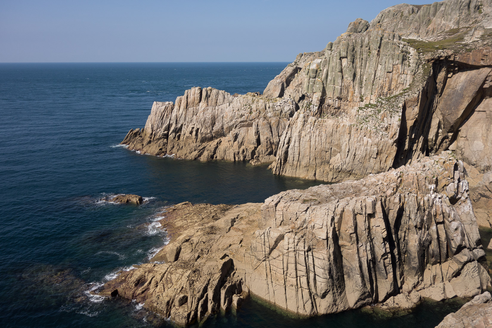Lundy Rock Climbing | MasterPlan Mountaineering