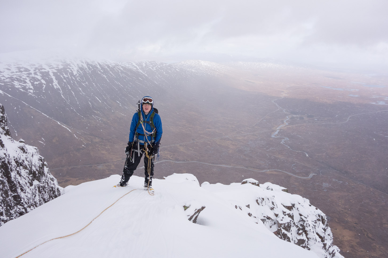 Curved Ridge | MasterPlan Mountaineering